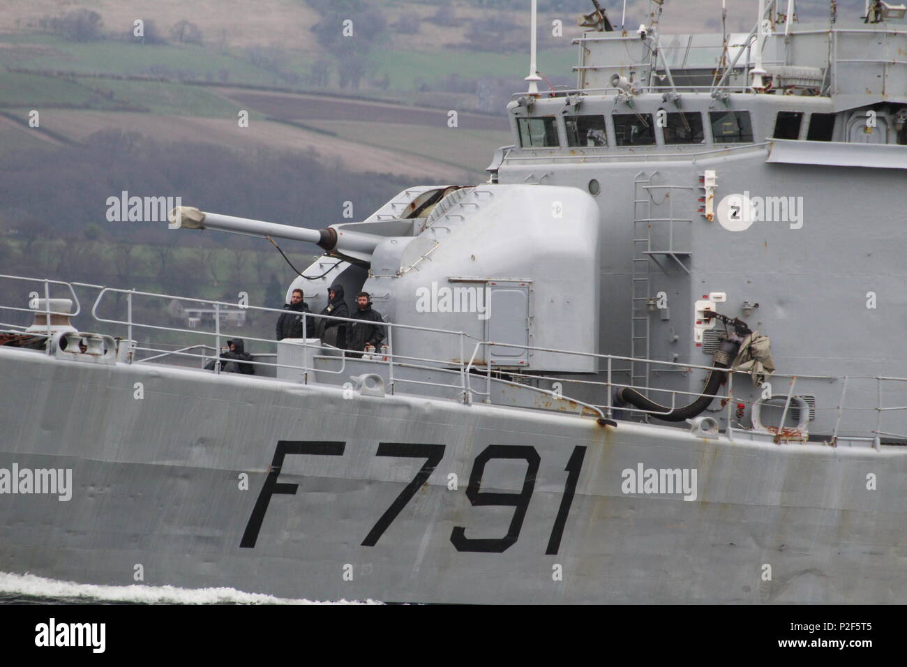 French 100mm naval gun hi-res stock photography and images - Alamy