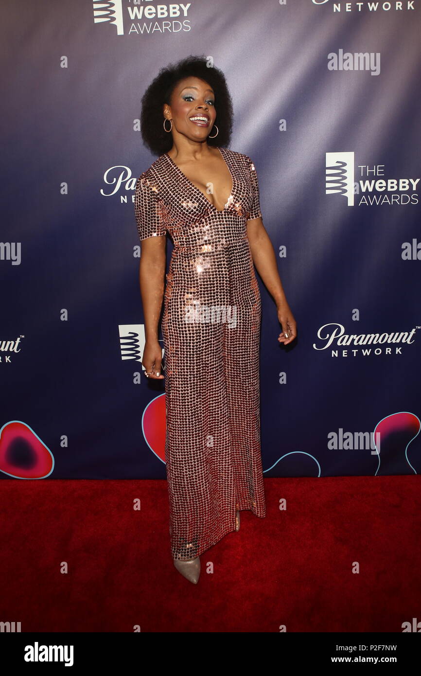 Low neck line shiny dress hi-res stock photography and images - Alamy