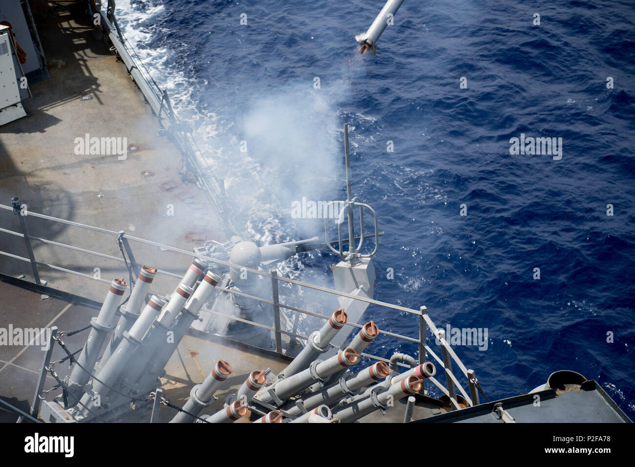 160915-N-UF697-052 PHILIPPINE SEA (Sept. 15, 2016) A chaff round fires ...