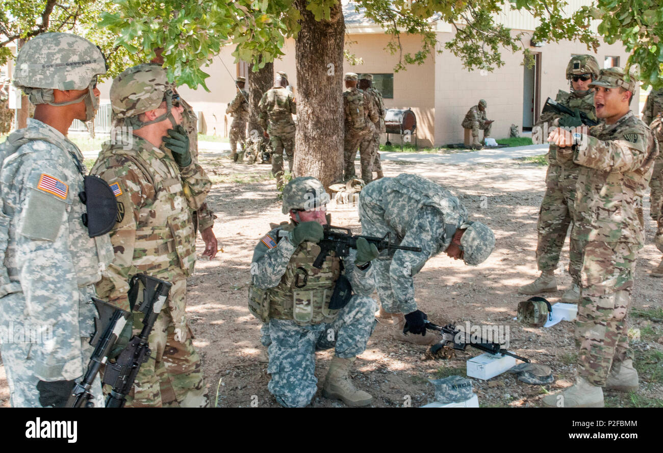 Sgt bratt hi-res stock photography and images - Alamy