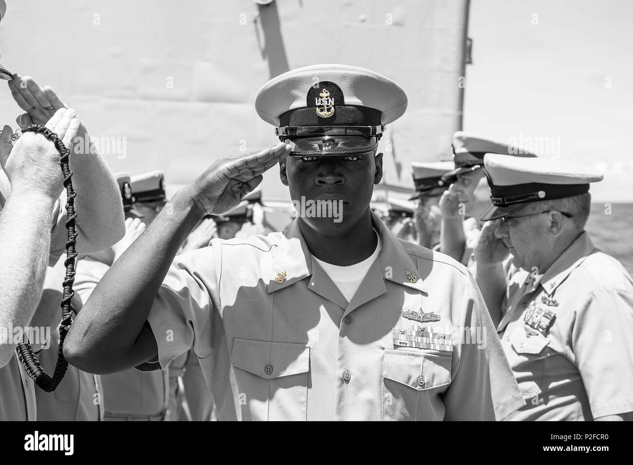 160916-N-XQ474-179 PHILIPPINE SEA (Sept. 16, 2016) Side boys render ...