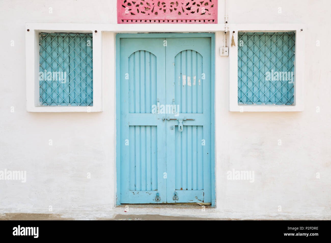 Antique indian door blue hi-res stock photography and images - Alamy