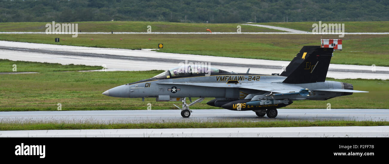A F/A-18D Hornet with the Marine All-Weather Fighter Attack Squadron ...