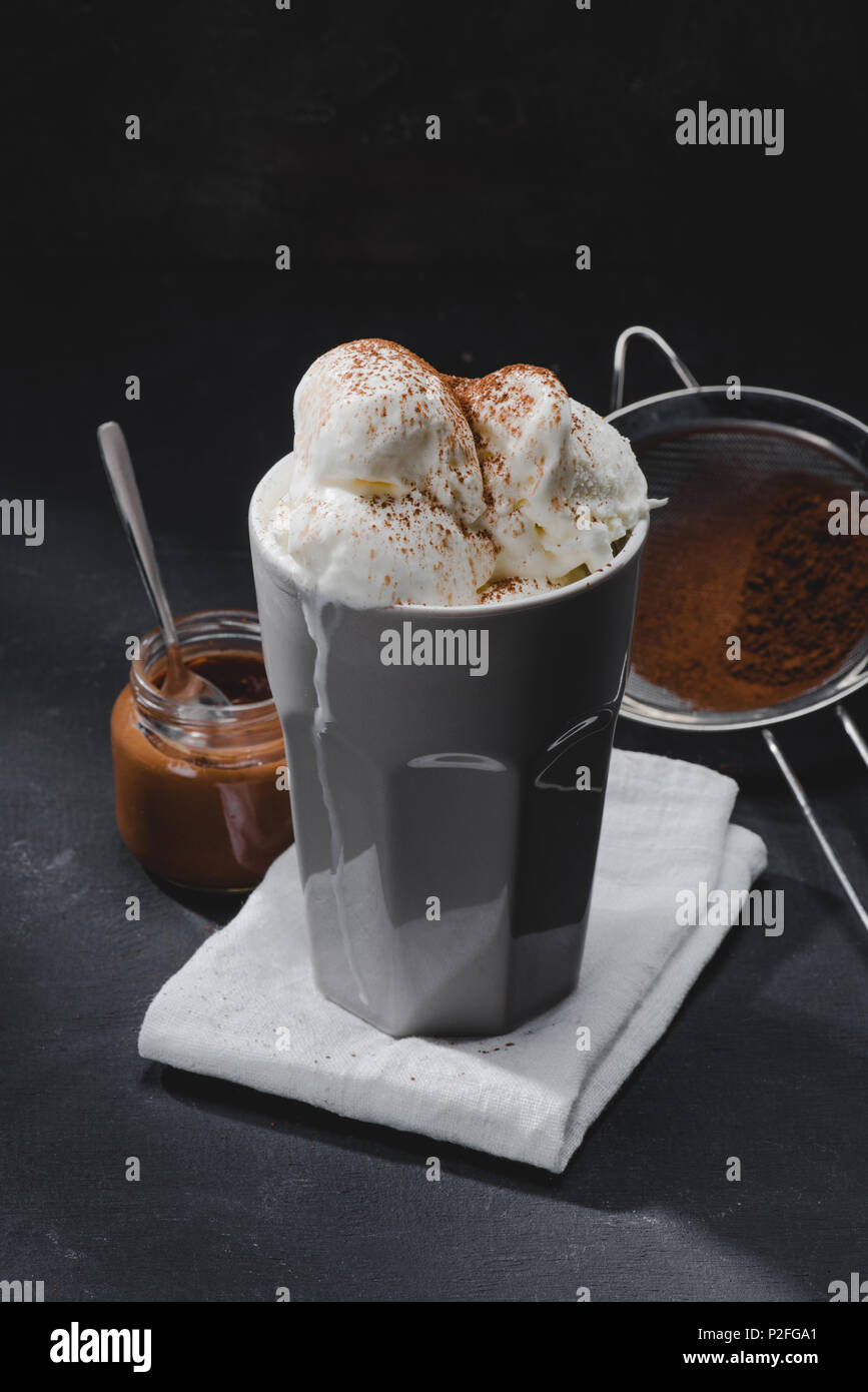 Cup sieve hi-res stock photography and images - Alamy
