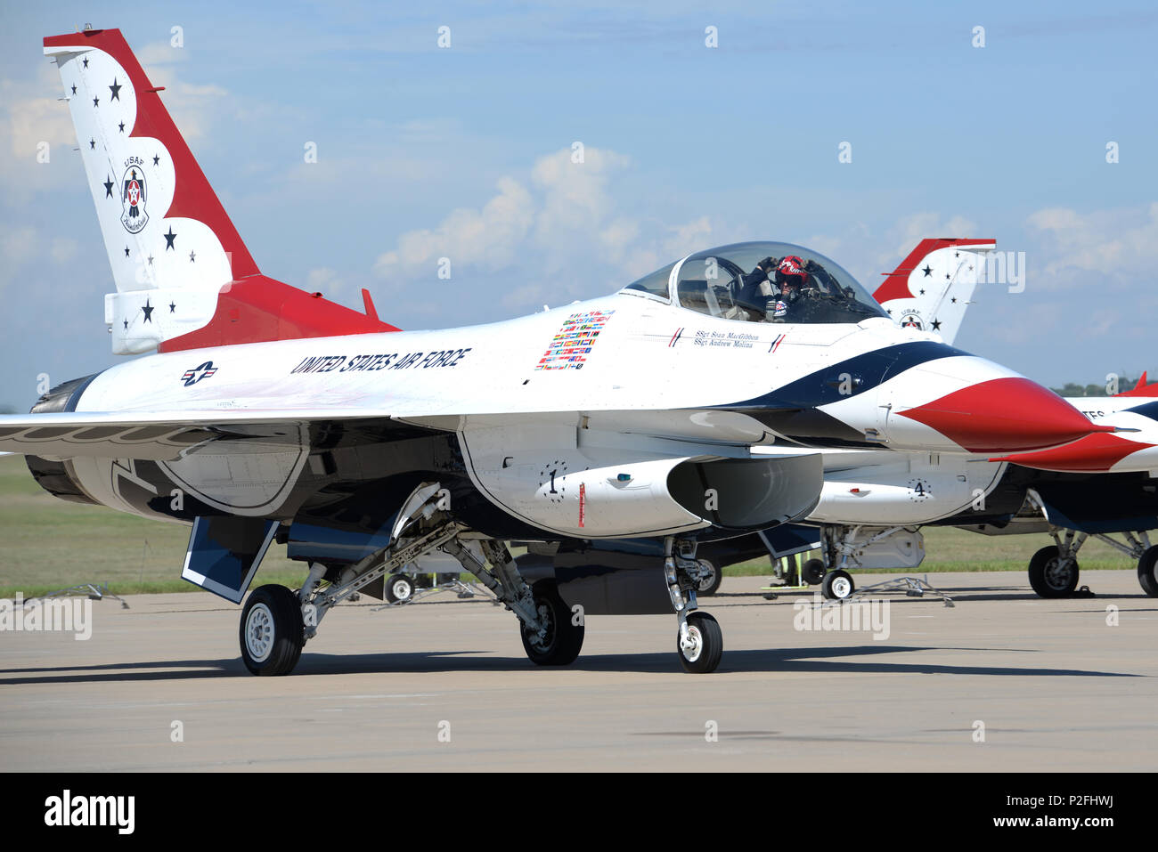 U.S. Air Force Thunderbird Commander, Lt. Col. Christopher Hammond ...