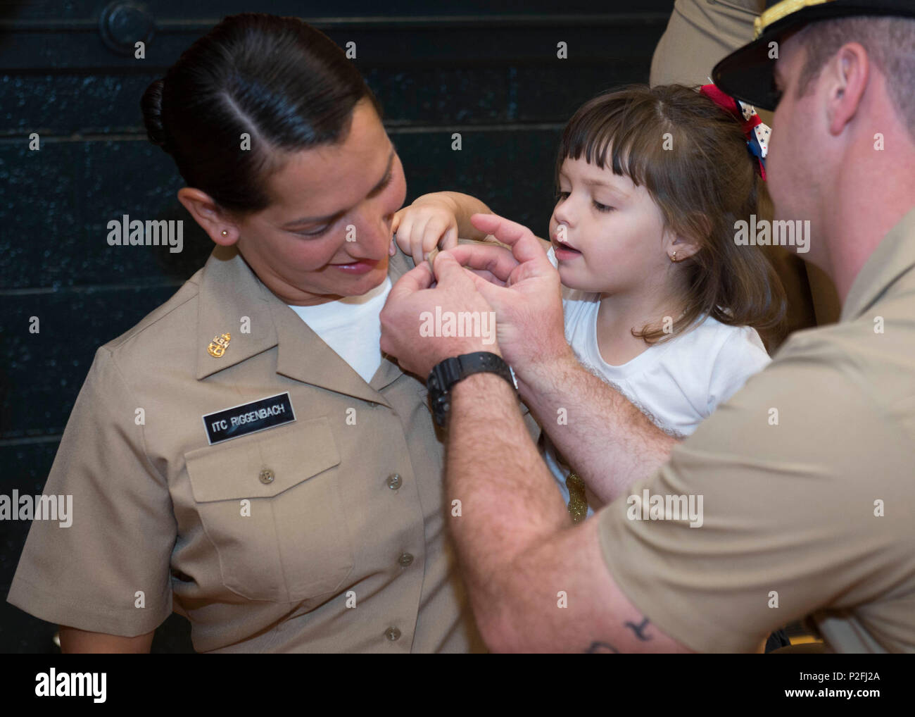 160916-N-TA425-092 NORFOLK (Sept. 16, 2016) Chief Information System ...