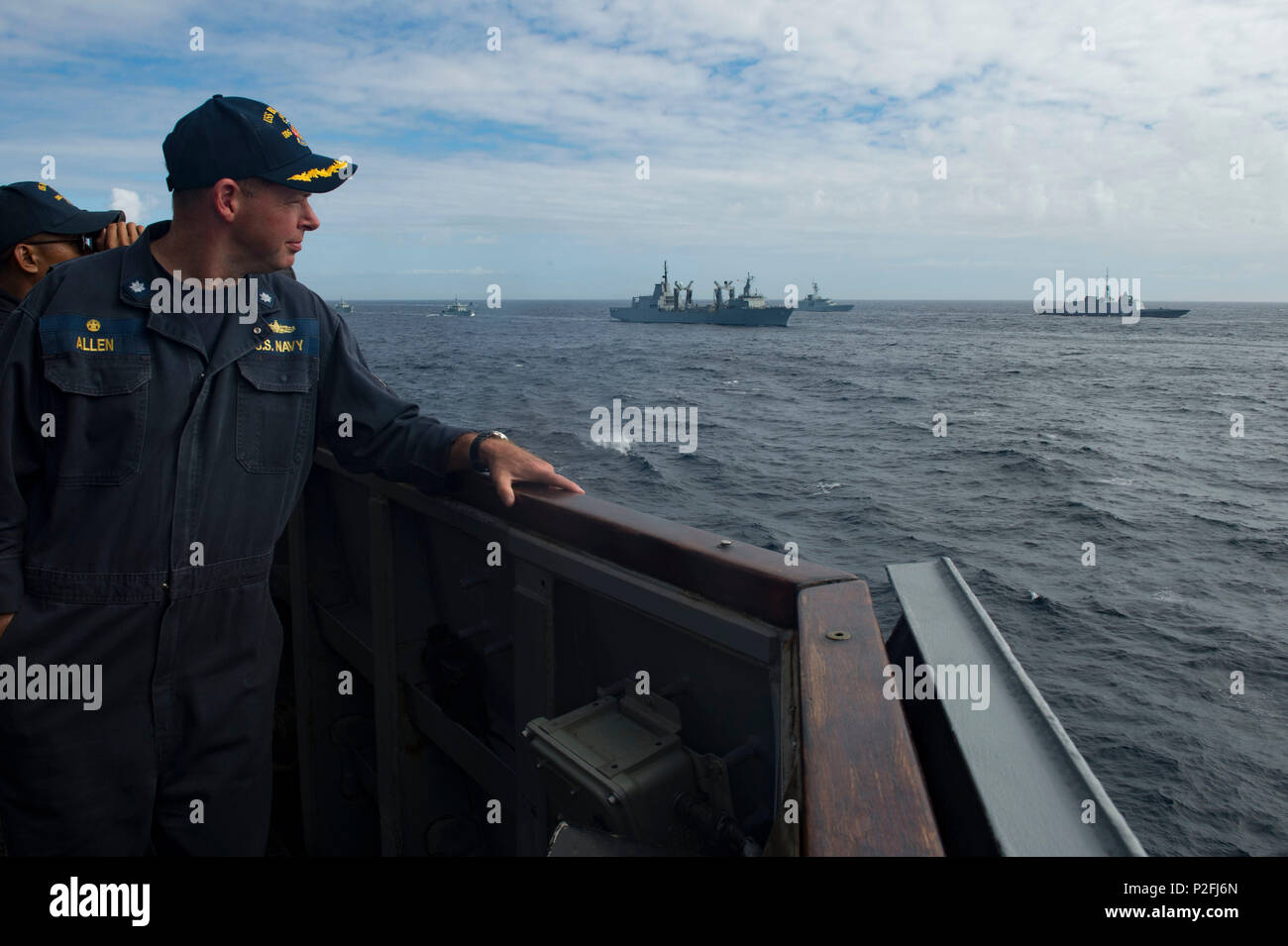 160918-N-KD168-072 ATLANTIC OCEAN (Sept. 18, 2016) - Cmdr. Henry Allen ...