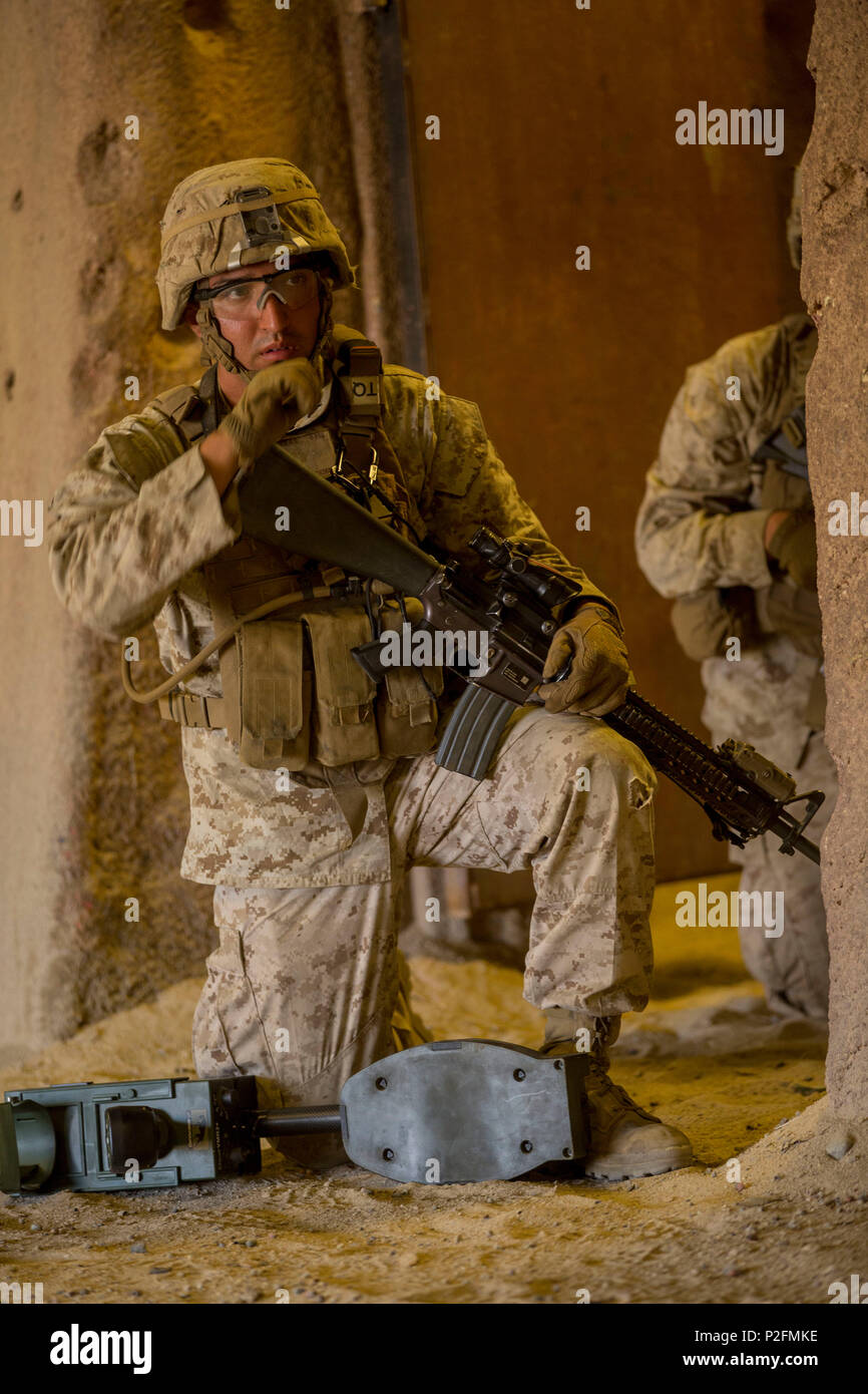 Ied scenario hi-res stock photography and images - Alamy