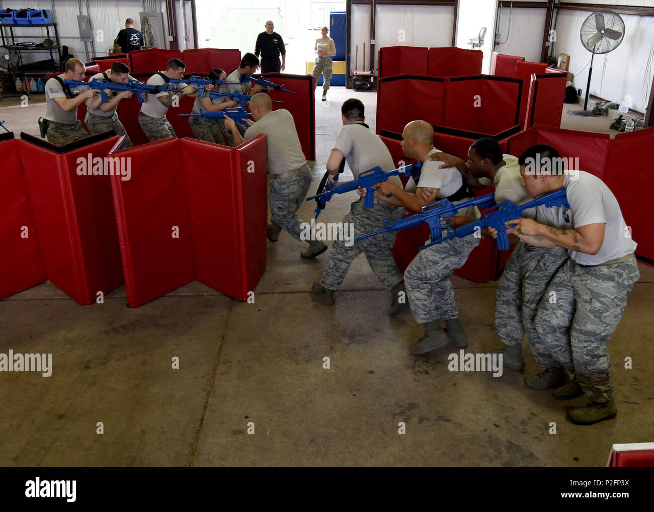 97th Security Forces Airmen learn to clear hallways and rooms at Altus ...