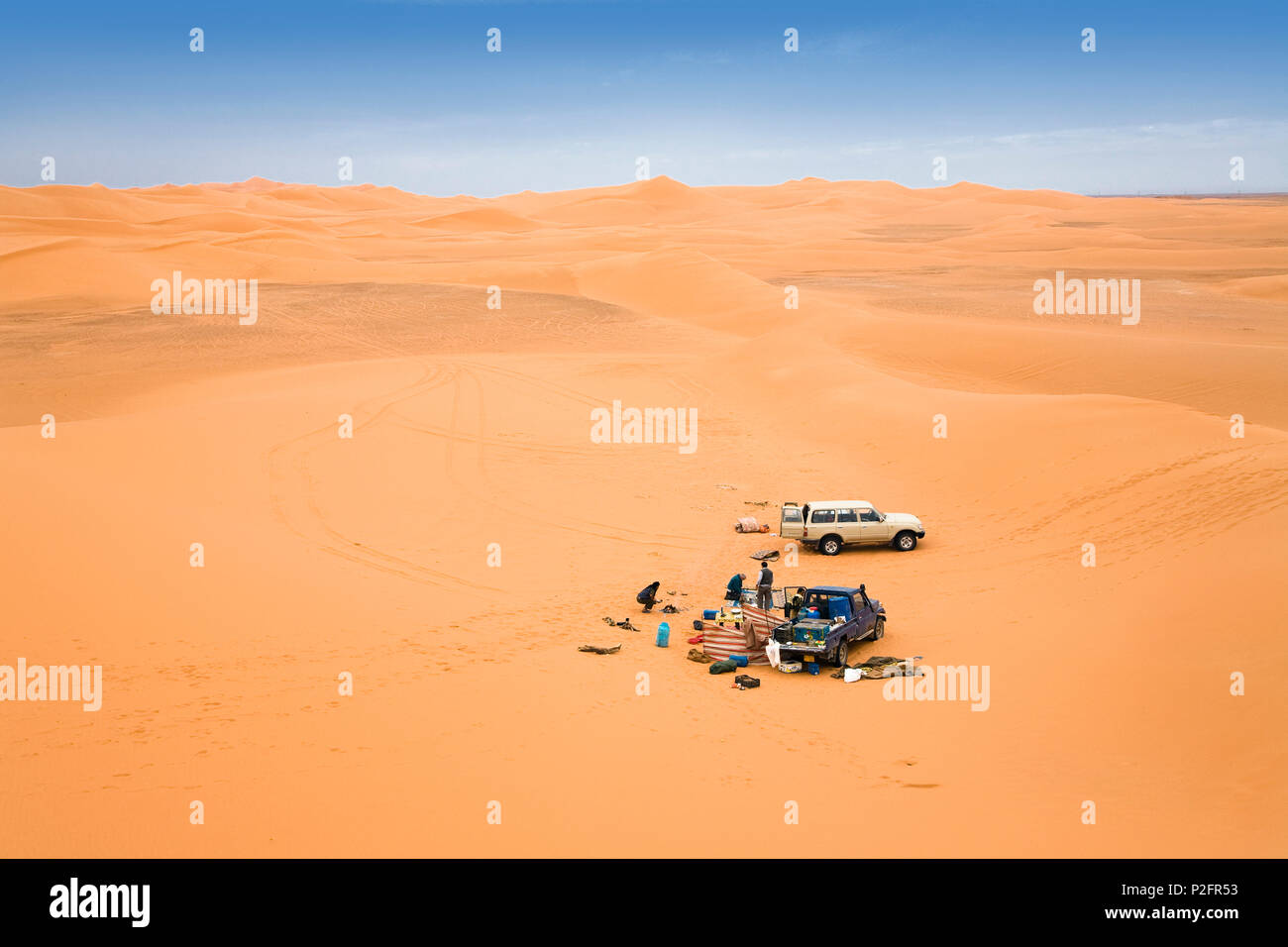 Camp in the libyan desert, Libya, Sahara, North Africa Stock Photo - Alamy