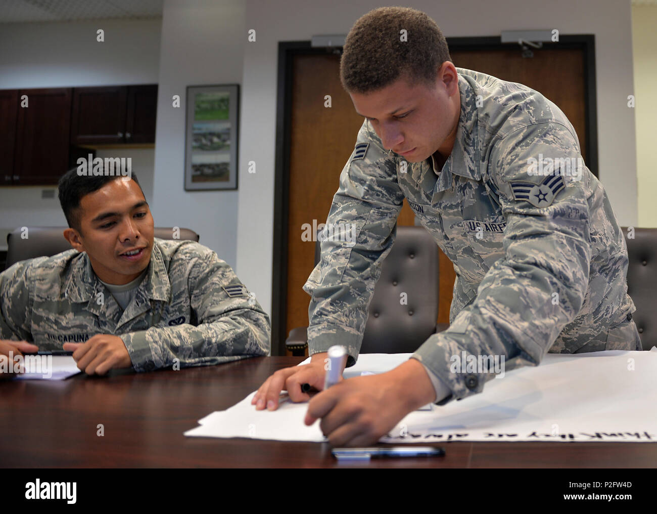 1st special operations mission support group hi-res stock photography ...