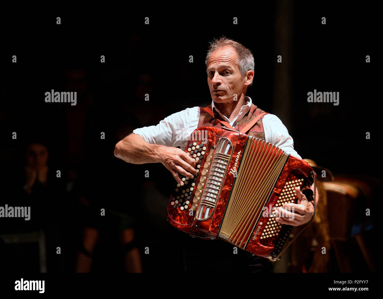 Prague, Czech Republic. 14th June, 2018. Swiss tightrope acrobat David ...
