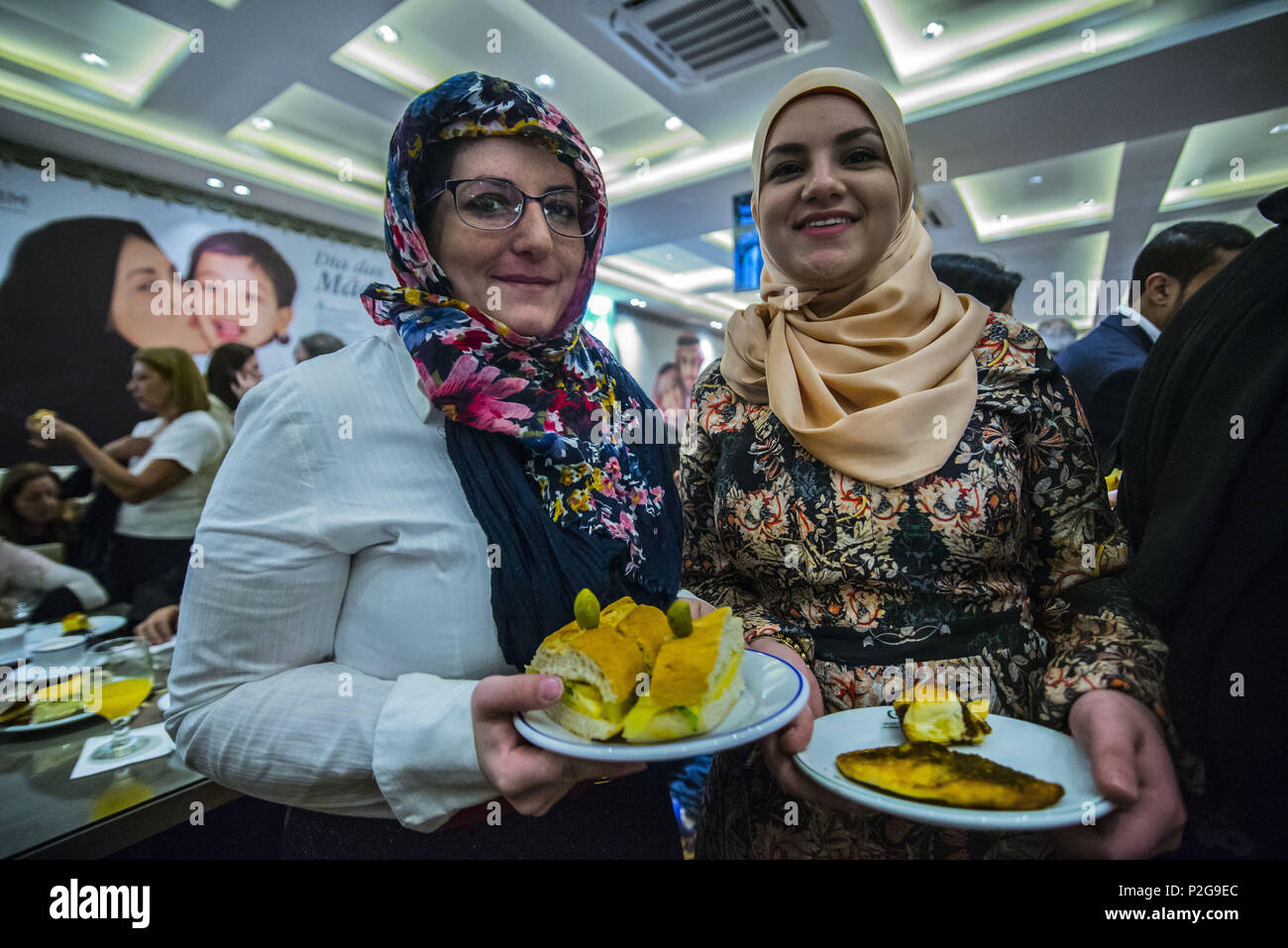 Sao Paulo Brazil. 15th June, 2018. Muslim living in Brazil participate ...