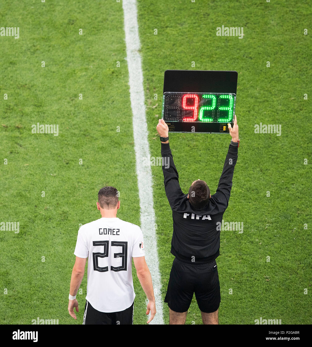 Football substitution hi-res stock photography and images - Alamy