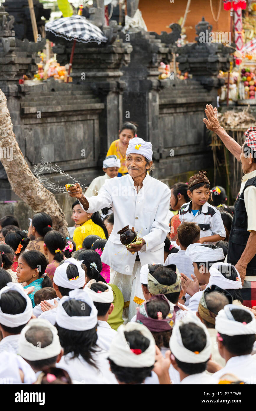 Balinese people at Odalan temple fest, Iseh, Sidemen, Karangasem, Bali ...