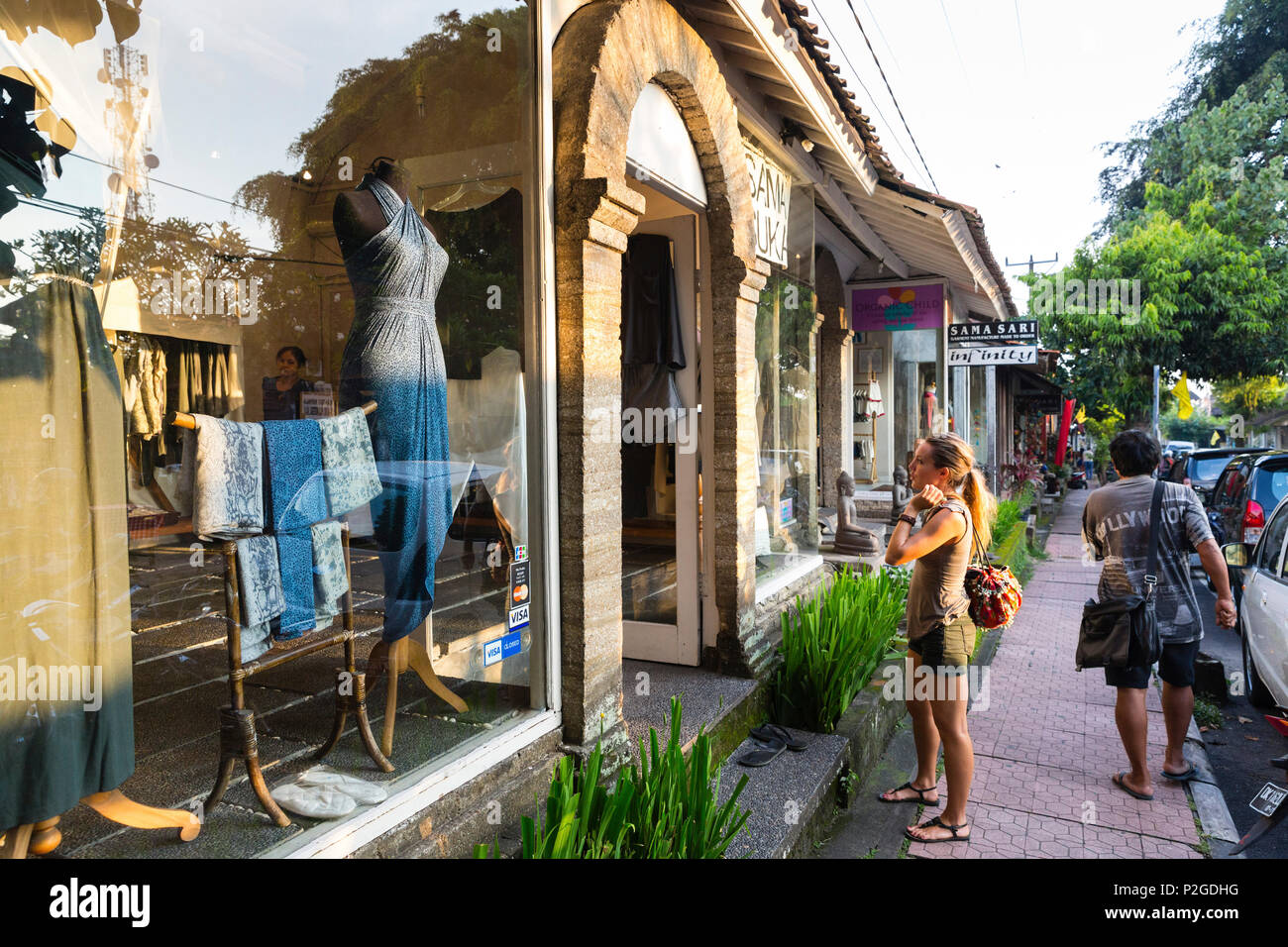 Street view of ubud hi-res stock photography and images - Alamy