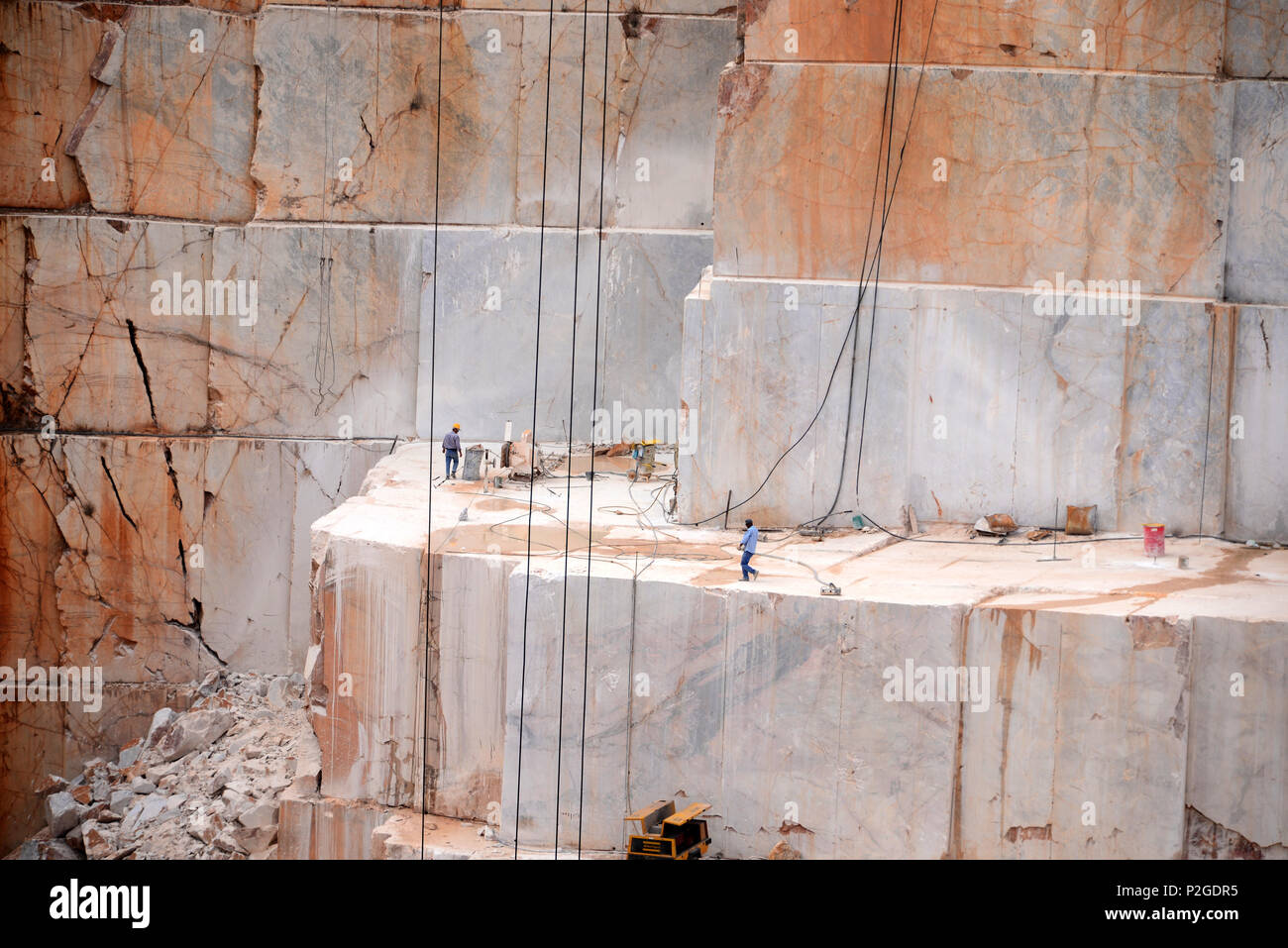 Marble quarrying near Estremoz, Alentejo, Portugal Stock Photo - Alamy