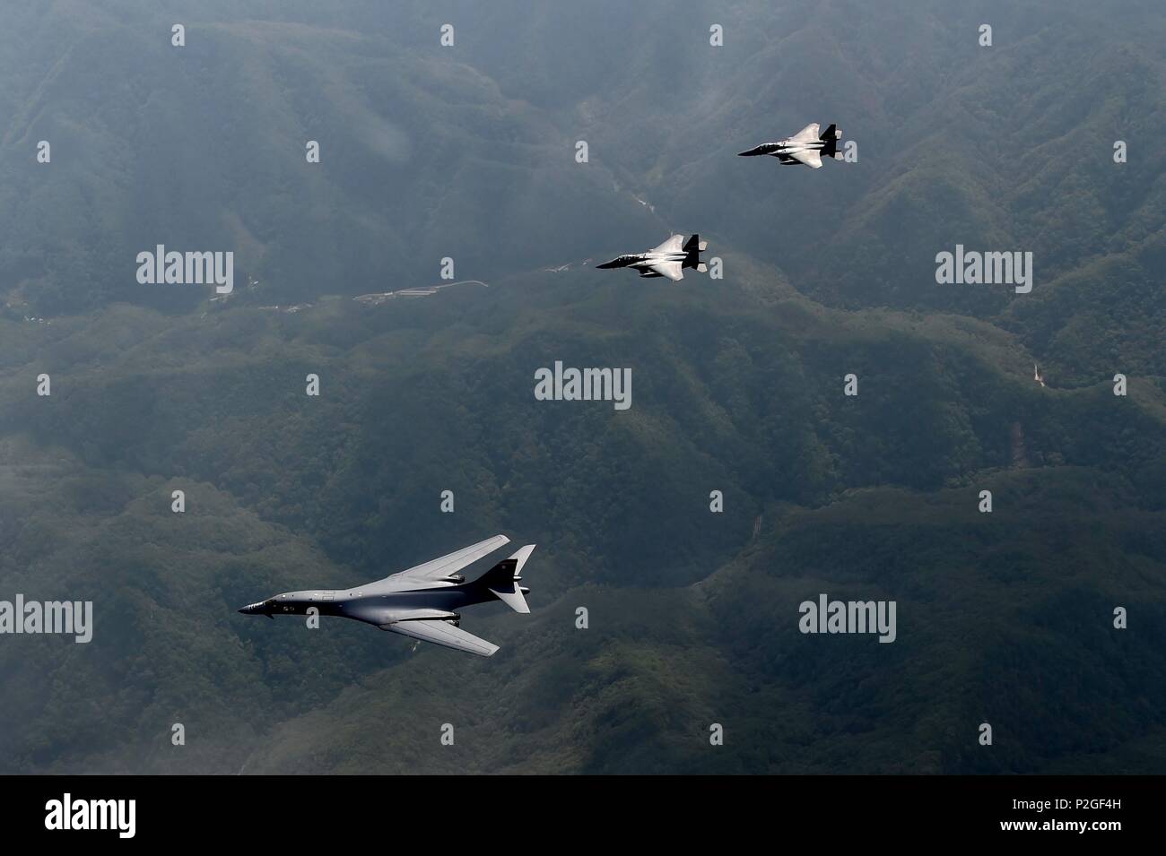 Two U.S. Air Force B-1B Lancers fly in formation over South Korean ...