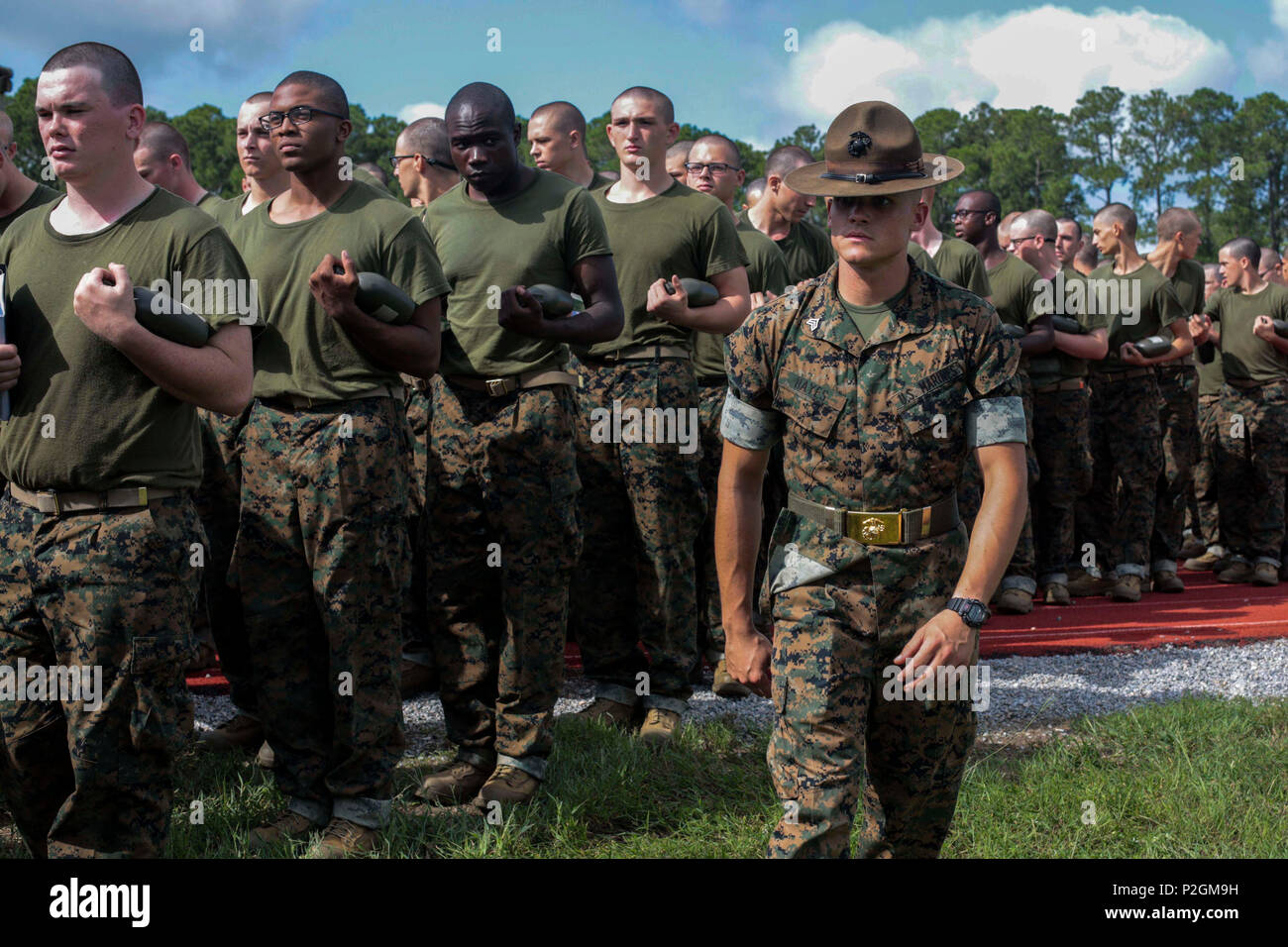 U.S. Marine Sgt. Nathin Hayes, a drill instructor, platoon 3098 ...