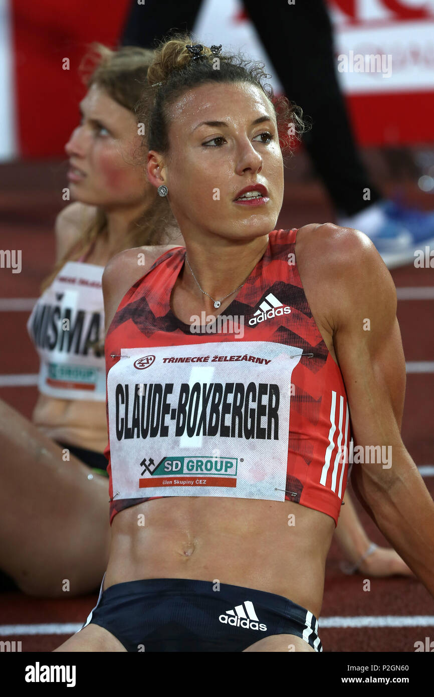 Ophelie claude boxberger hi-res stock photography and images - Alamy