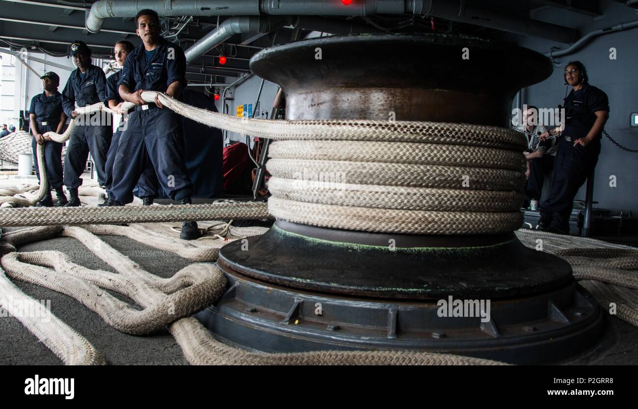 160924-N-OY799-150 APRA HARBOR (Sept. 24, 2016) Sailors from Deck ...