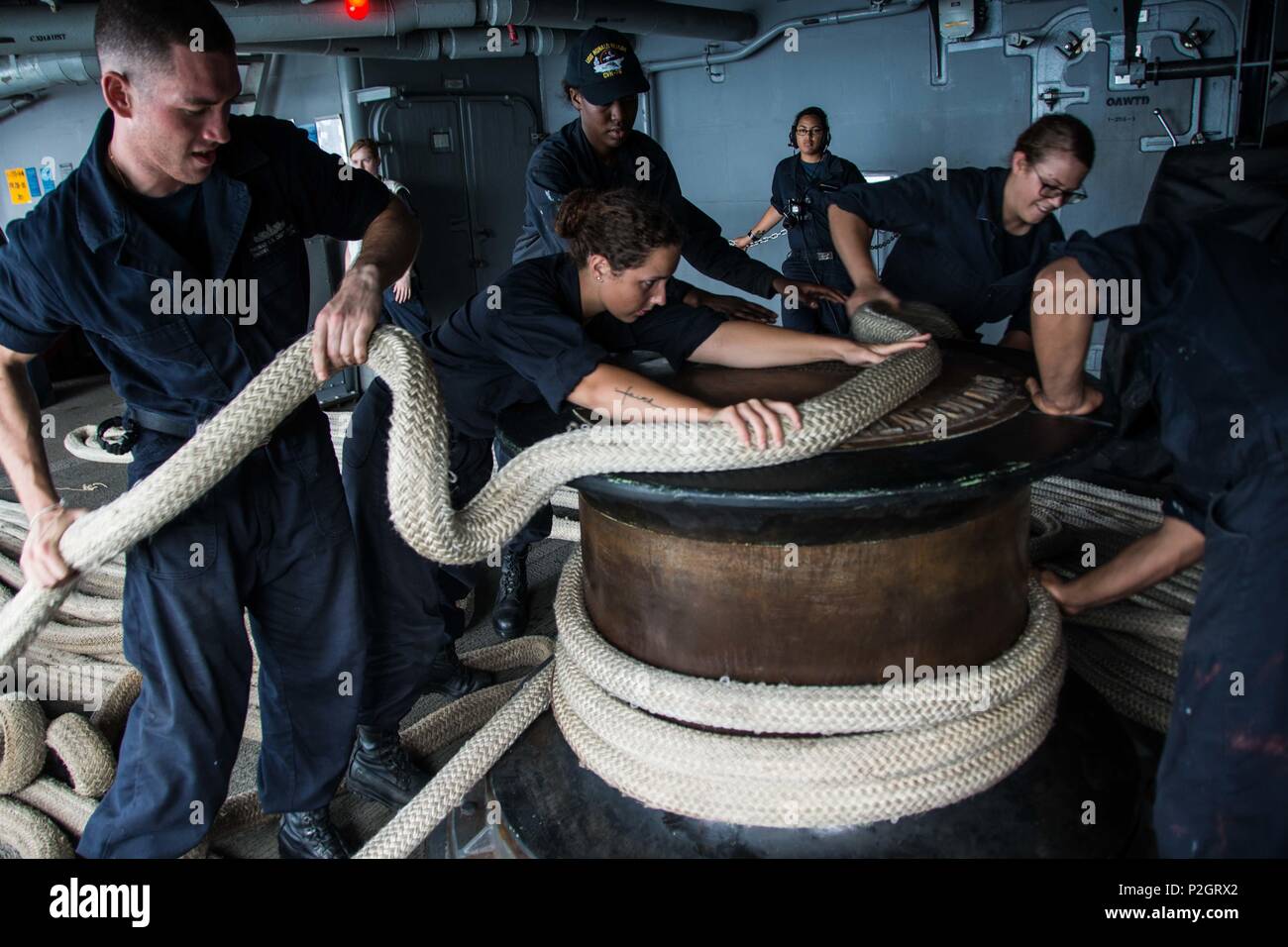 Sailors capstan hi-res stock photography and images - Alamy
