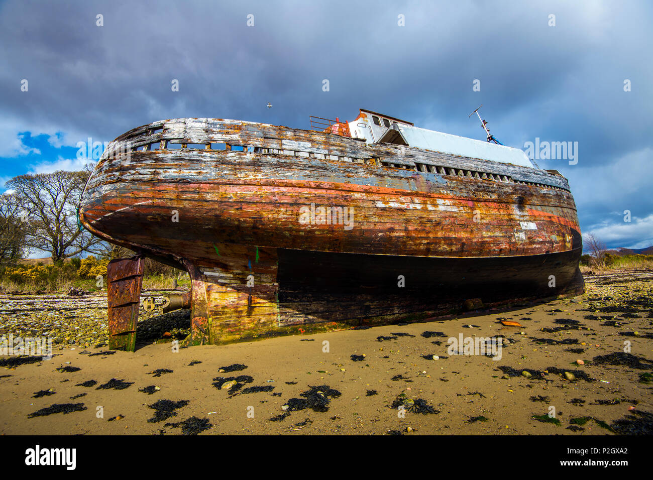 Scottish ship wreck hi-res stock photography and images - Alamy