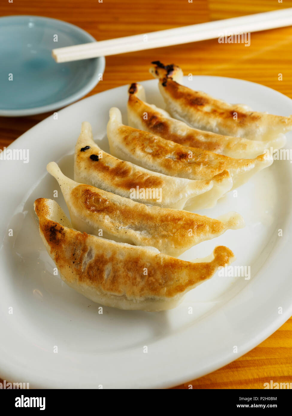 Grilled gyoza hi-res stock photography and images - Alamy