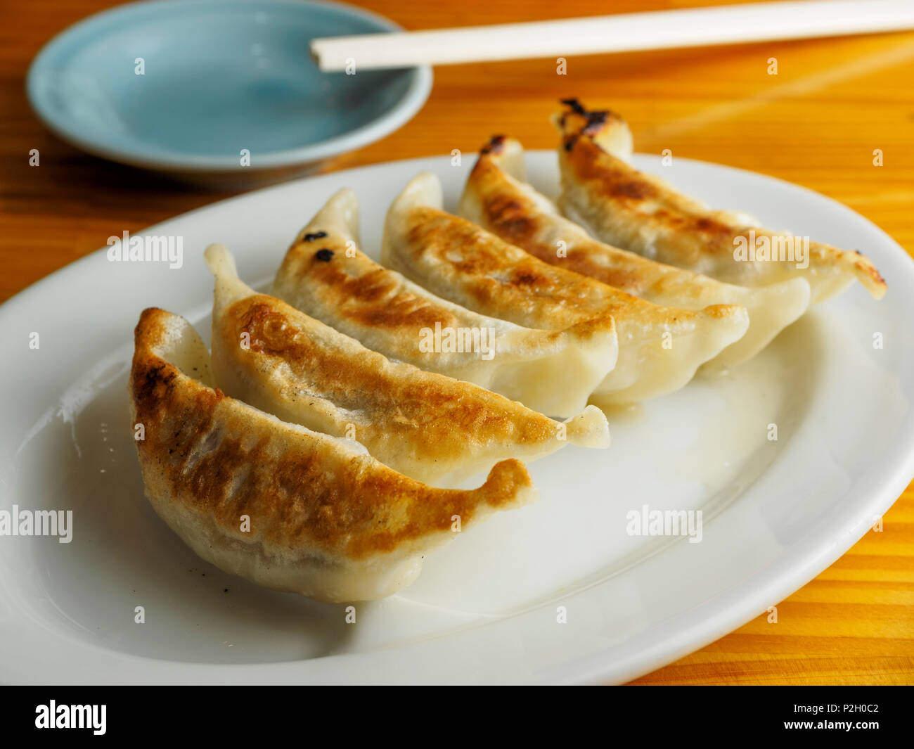 Grilled gyoza hi-res stock photography and images - Alamy