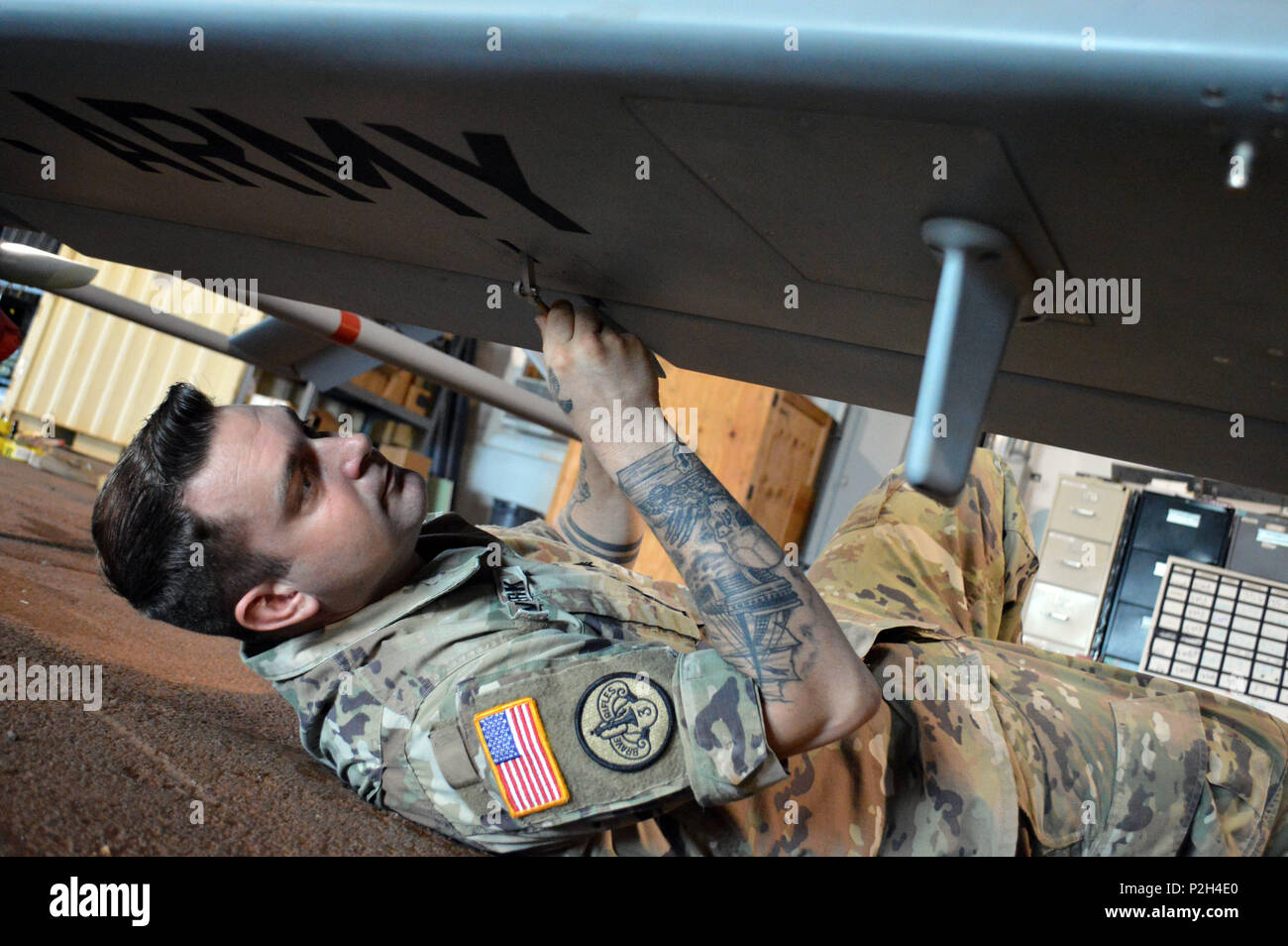 Unmanned aircraft systems operator hi-res stock photography and images ...