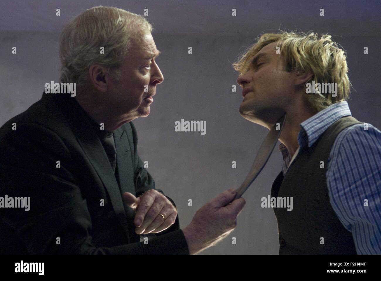 Sleuth 2007 jude law hi-res stock photography and images - Alamy