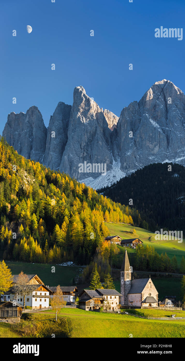 Villnoesstal hi-res stock photography and images - Alamy