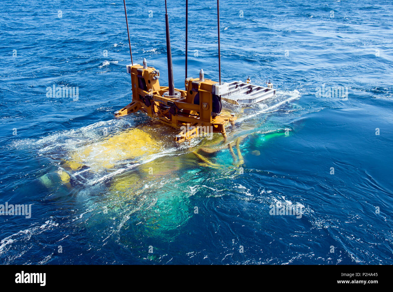 160922-N-CI175-120 PACIFIC OCEAN (Sept. 22, 2016) – The Undersea Rescue ...