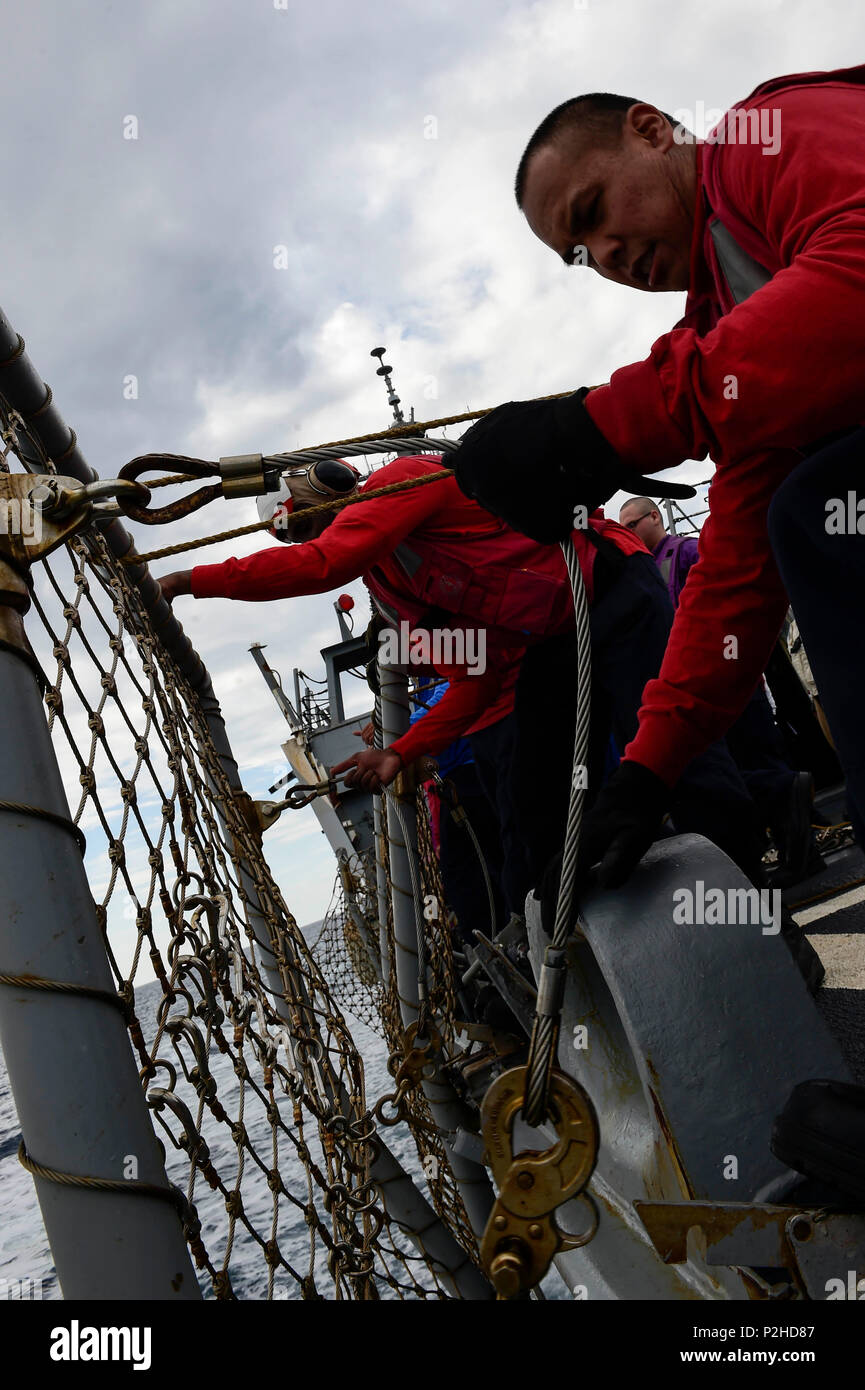 160924-N-FP878-589 MEDITERRANEAN SEA (Sept. 24, 2016) Damage Controlman ...