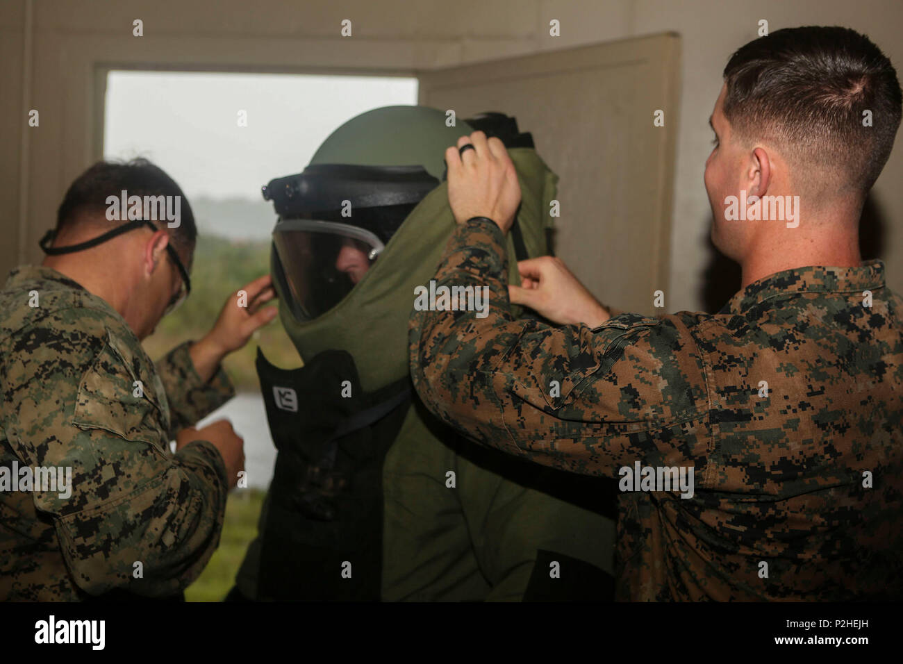 U.S. Marines with Explosive Ordnance Disposal (EOD) Company, 8th ...