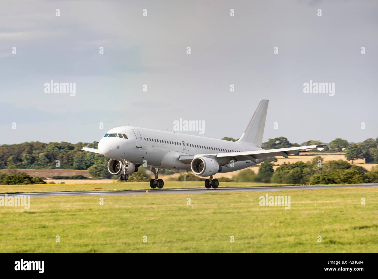 Blank aircraft livery hi-res stock photography and images - Alamy