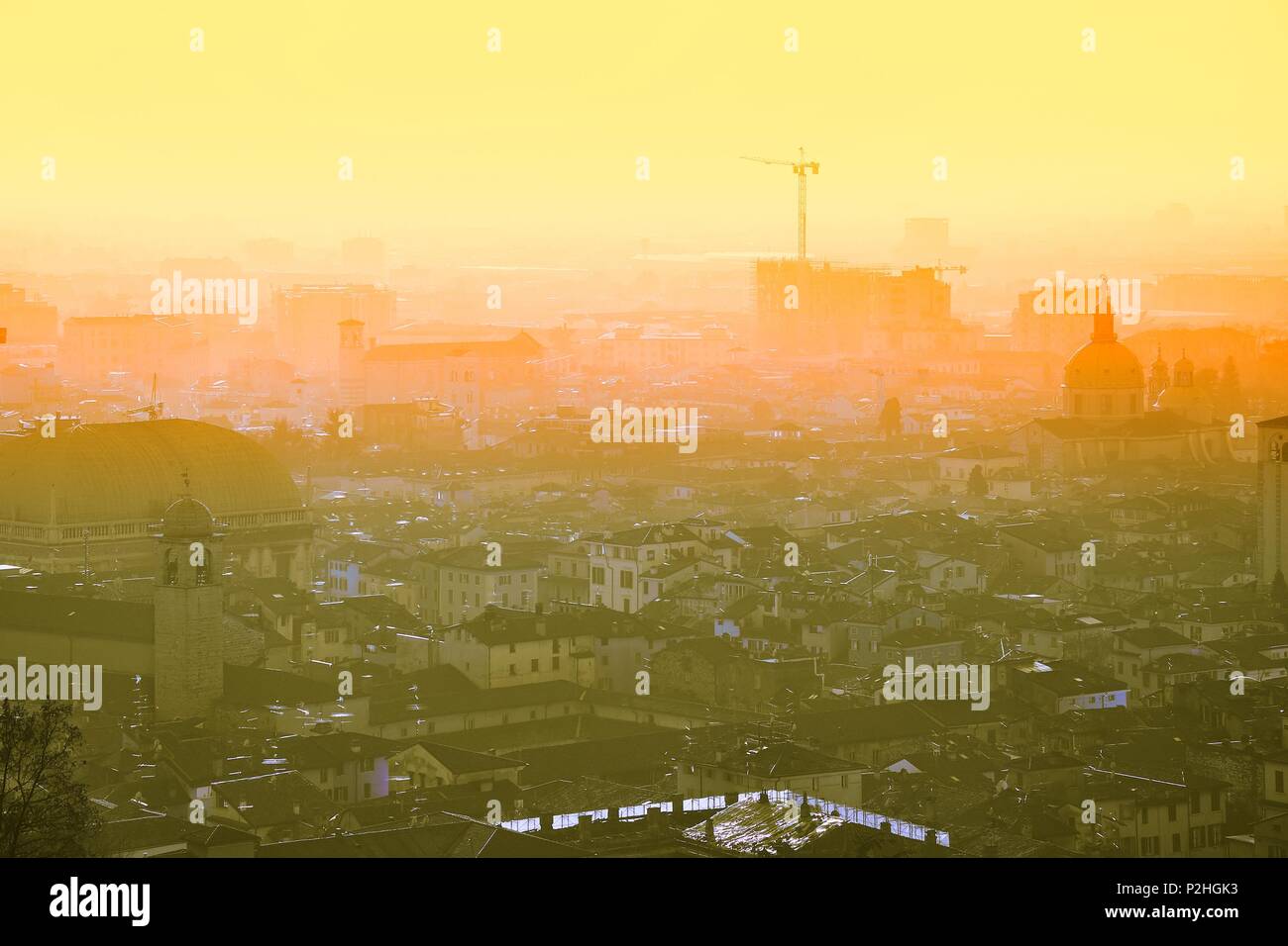 Flaming city skyline sunset hi-res stock photography and images - Alamy