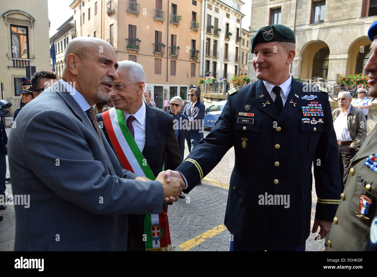 U s army col steve marks hi-res stock photography and images - Alamy