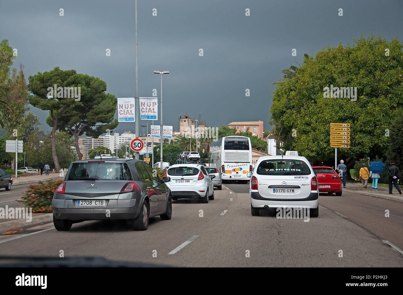 Traffic cars palma city mallorca hi-res stock photography and images ...