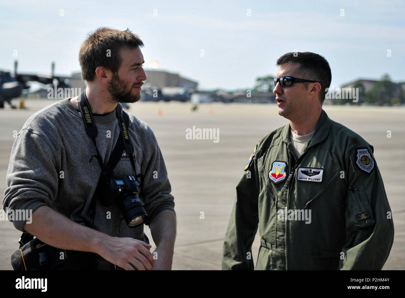 Jay Bennett, an editor with Popular Mechanics magazine, participated in ...