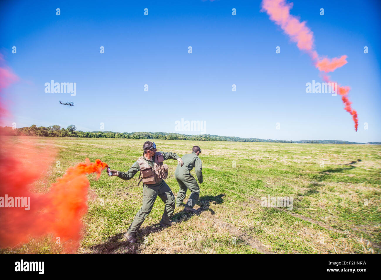U.S. Air Force Senior Airman Steven Sirois (left) and Tech. Sgt. Taylor ...