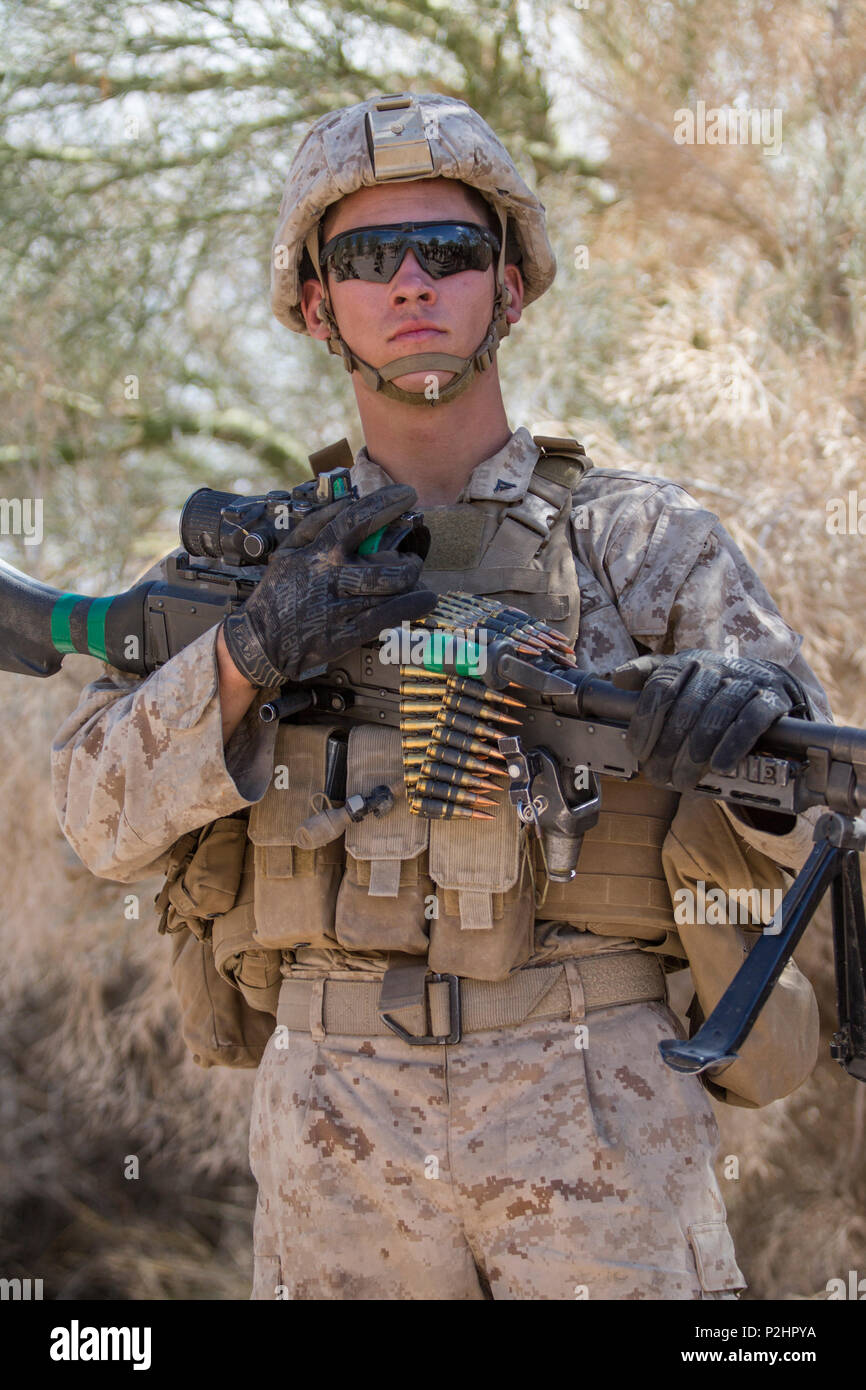 Advanced machine gunner course hi-res stock photography and images - Alamy