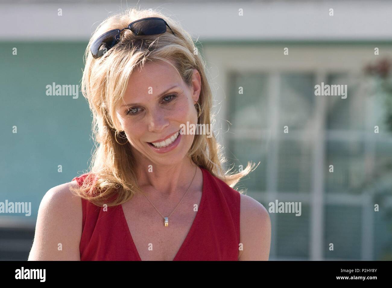 Cheryl hines smile hi-res stock photography and images - Alamy