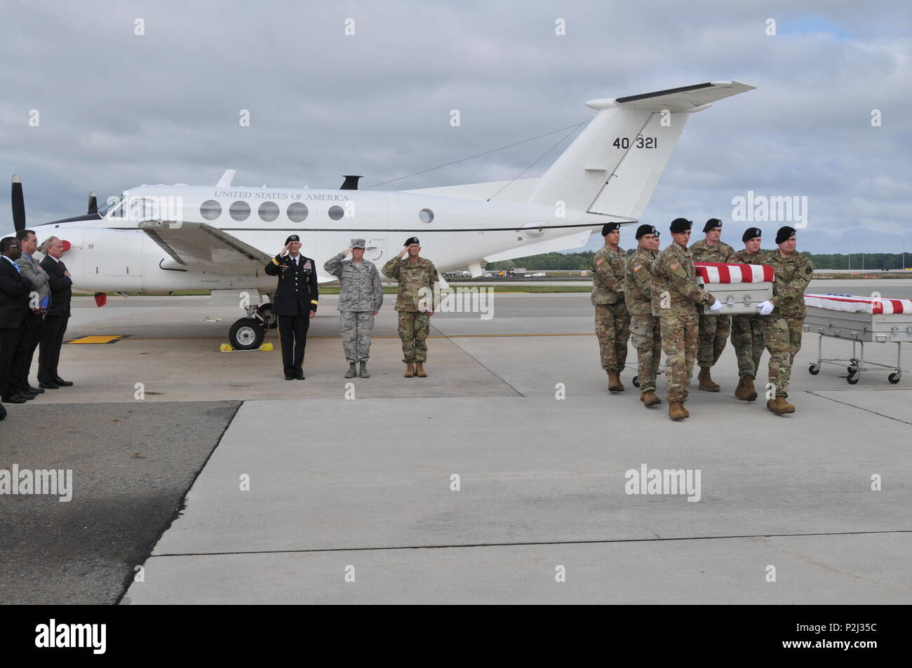 Army reserve aviation command hi-res stock photography and images - Alamy