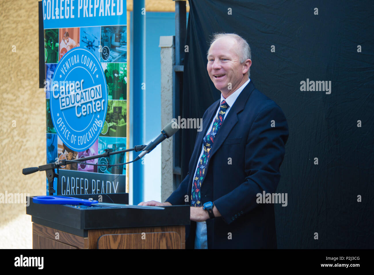 Rich burr hi-res stock photography and images - Alamy
