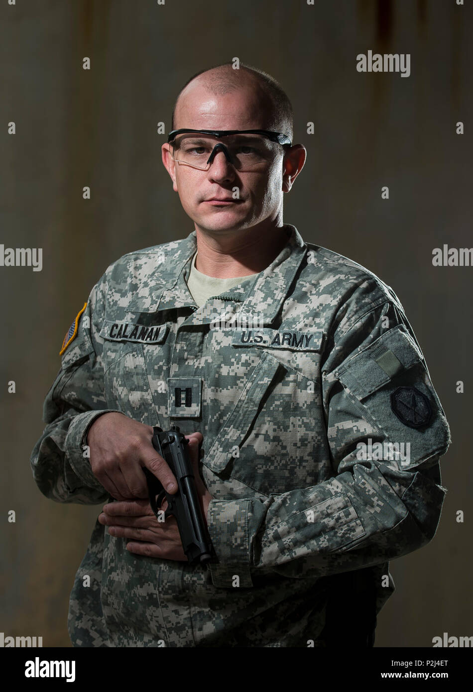 535th military police battalion hi-res stock photography and images - Alamy