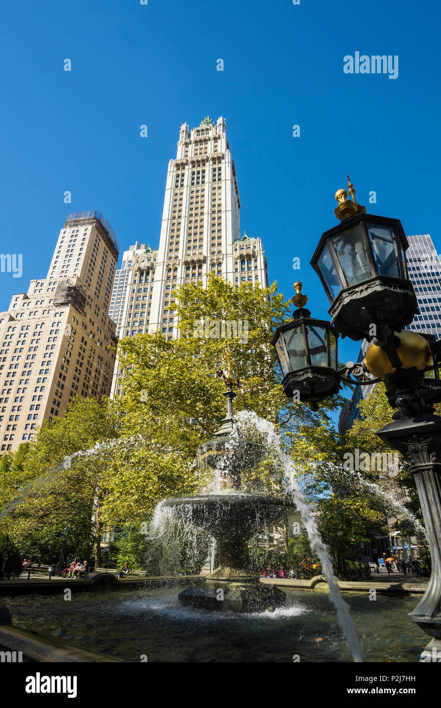 Woolworth building hi-res stock photography and images - Alamy