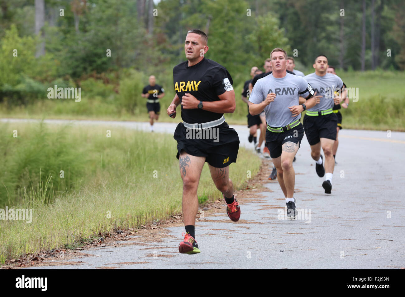 U.S. Army Soldiers participate in the two mile run event during the U.S ...