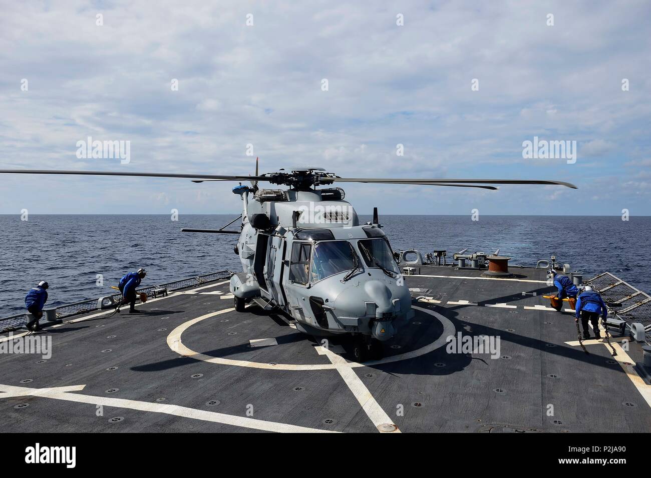 160924-N-FP878-384 MEDITERRANEAN SEA (Sept. 24, 2016) A French NH-90 ...