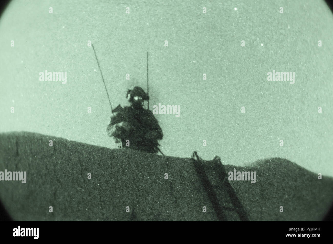 Soldier radio afghan hi-res stock photography and images - Alamy